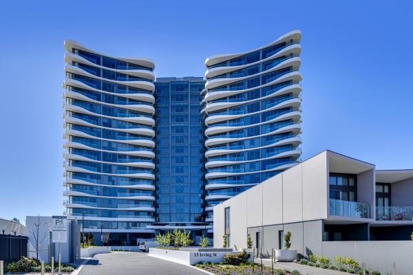 Modern 1-bed Apartment With Parking, Pool And Gym - Canberra