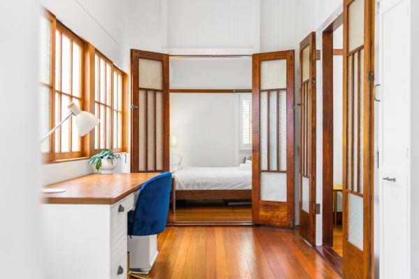 Family-friendly Home In Vibrant West End - Brisbane