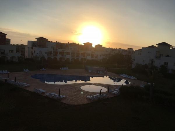 Appartement El Bahia Saidia Destiné Uniquement Aux Couple Mariés, Célibataires S'abstenir - Maroc