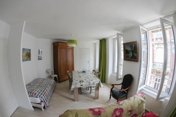 Gautier 3 Etoiles - Plage de Granville