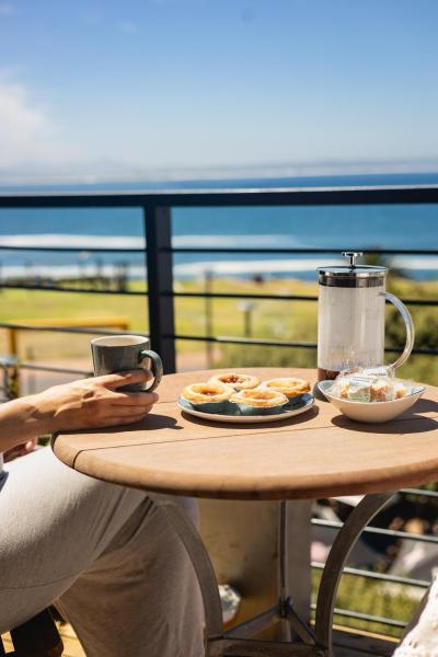 Oceanfront Duplex Apartments, Hermanus Waterfront - Hermanus