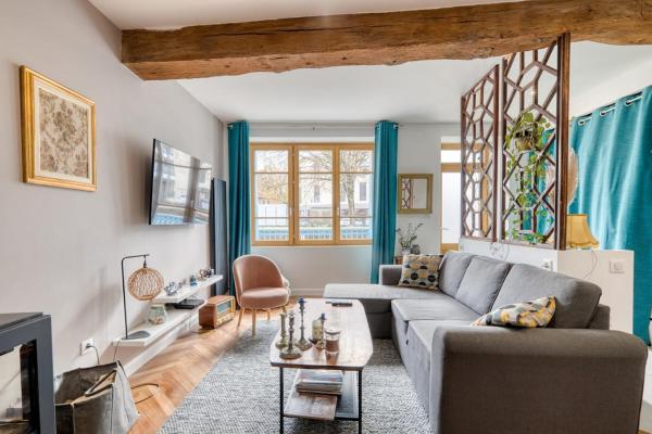 La Petite Maison Centrale - T4 - Centre Montluel - Saint-André-de-Corcy