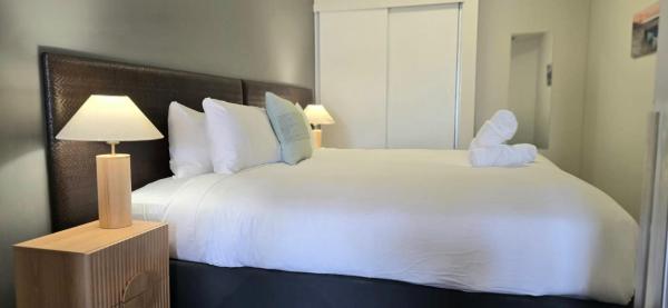One Bedroom Apartment At The Mantra Esplanade Darwin - Darwin