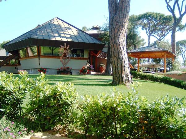 La Bussola Beach Hotel - Castiglione della Pescaia