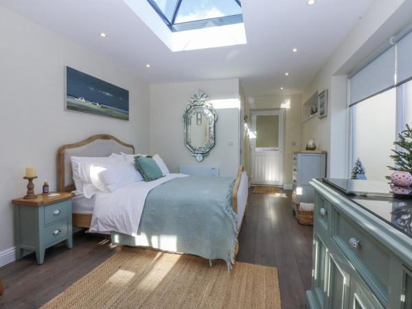 The Summerhouse - Conwy