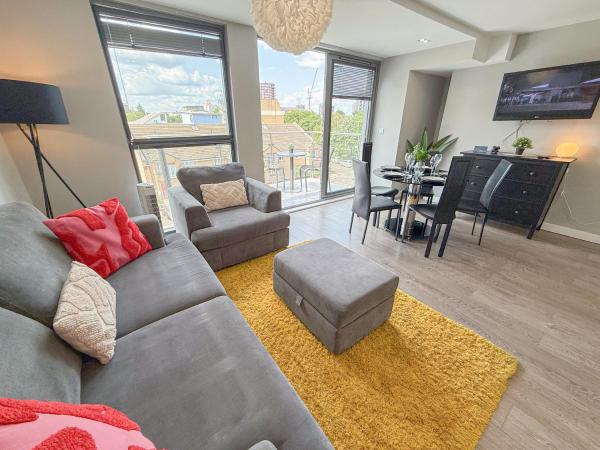 Promo Rate - Modern Flats In Hoxton With Private Balcony Near Shoreditch, Old Street, Liverpool Street Station By Staylio London - Bromley