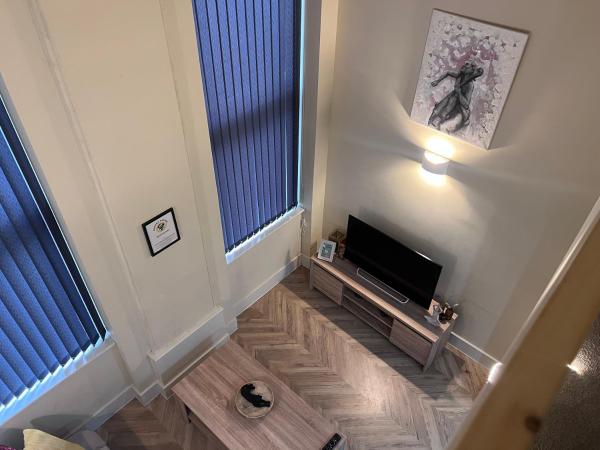 Barrow Stays - Leeds