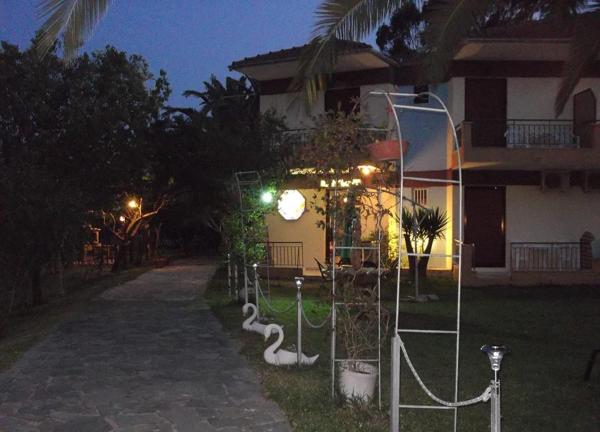 Lefkadios Hern Studios - Greece