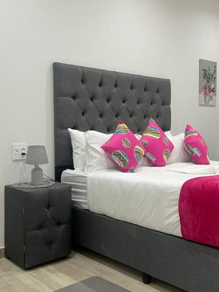 Tinswallow Luxury Apartments - Claremont