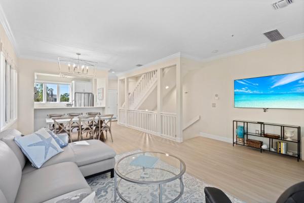 Cedars East #507 - Longboat Key, FL