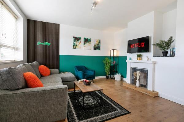 Stylish 4br-ideal For Groups- Fast Wifi - Free Parking - Constructor Friendly - Leicester