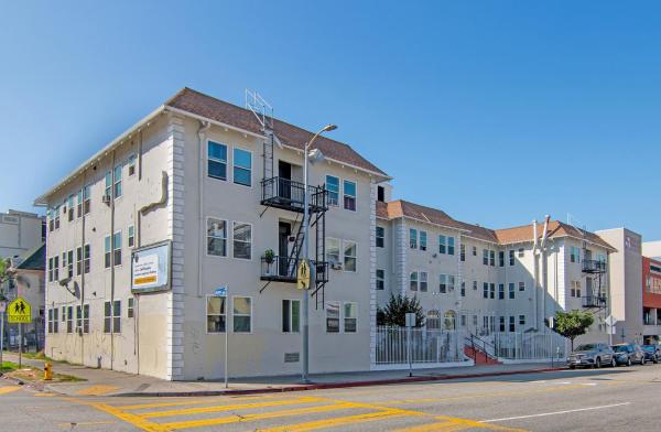 Cozy Downtown La Studio Apartment - Los Angeles, CA