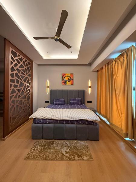 Lush & Luxe - Ghaziabad