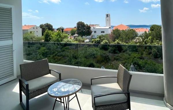 Gorgeous Apartment In Bibinje - Vir