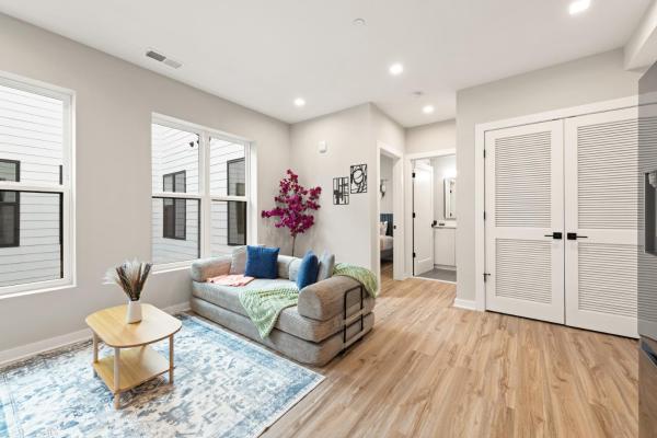 Soho Dc Lux 1bd Apartment - Washington, D.C., DC