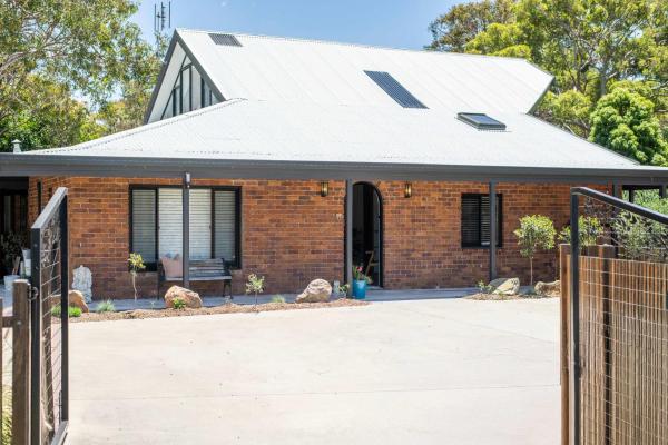 The Noisy Ocean Inn - Oceanstays - Yamba