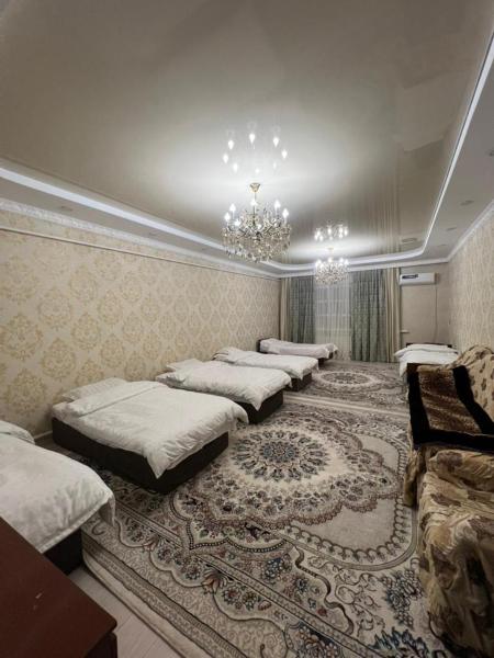 Adventure Guest House - 吉爾吉斯