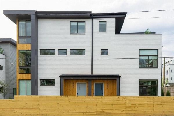 Music City Smile (822/824) - Nashville