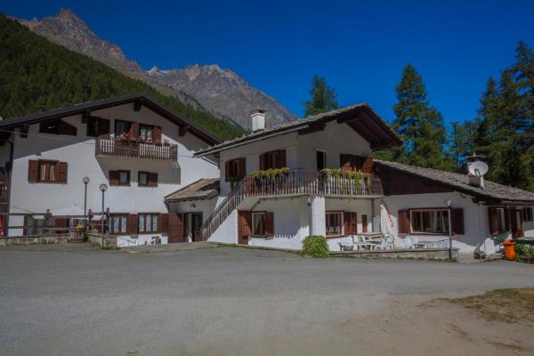 Hotel Camping Grivola - Aosta Valley