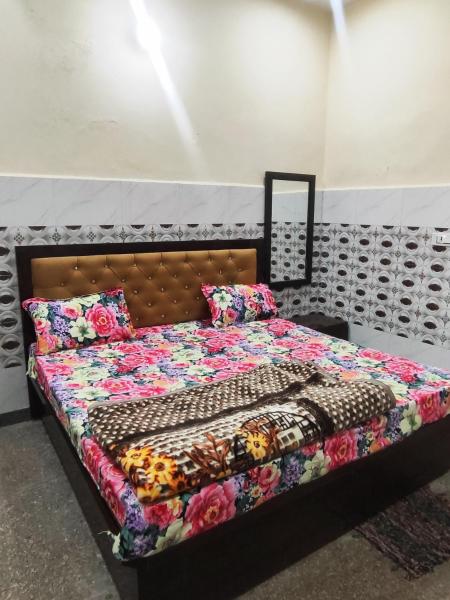 Ram Shri Atithi Bhawan - Vrindavan