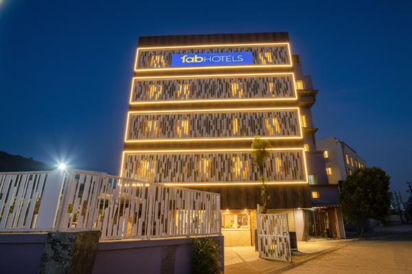 Hotel Queen Inn - Pune