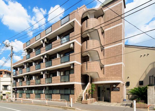 Miyavi#407 3min Walk Narimasu Station, 3 People, Double Bed & Sofa, Tokyo's Largest Don Quijote - Chofu