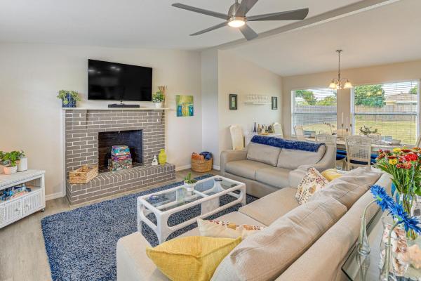 Golf, Boat And Beach-hop Quiet Port Charlotte Home - Port Charlotte, FL