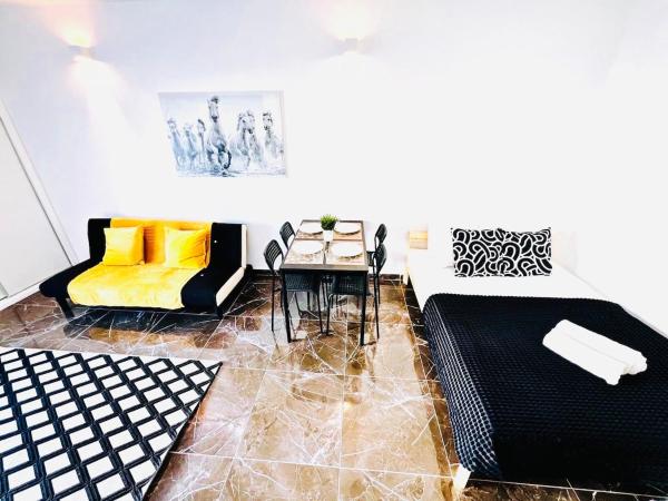 Studio Com Vista Para Rua Da Oura - Albufeira - Albufeira