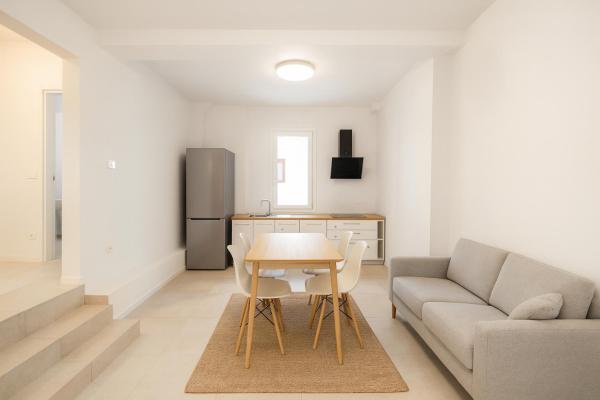 Lambrusco Apartment In The Heart Of Bologna By Immobo - Bologna