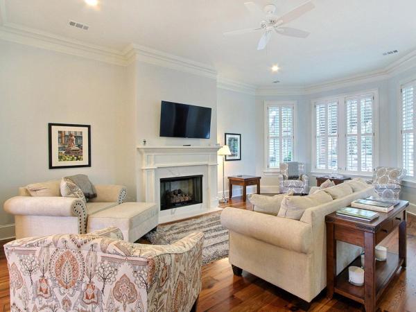 Lady Gwinnett - Savannah, GA