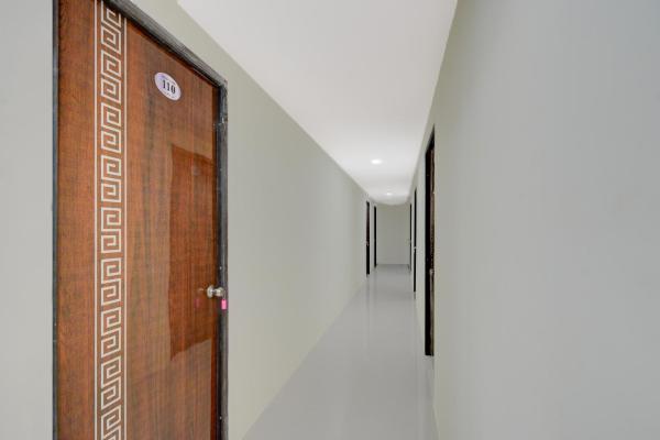 Hotel O Kompally City Mall Formerly Sriman Stay Inn - Medchal