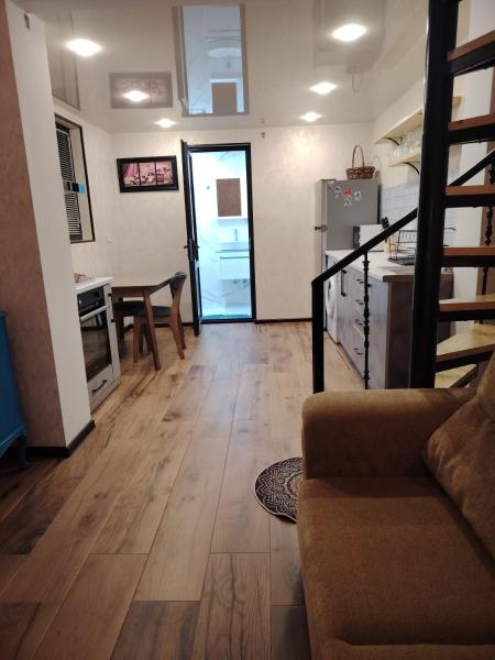 Davit Batoni Small House - Tbilisi