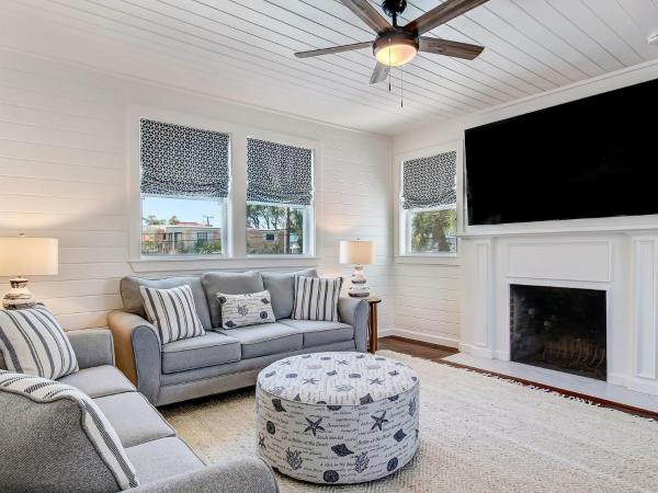 Beachside Villa Unit 5 - Tybee Island, GA