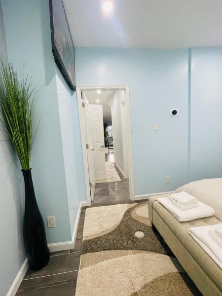 Cozy Brooklyn Dyker Heights Beautiful Stay - New York City