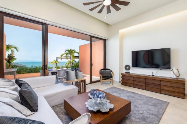 Luxury 2 Bed 2 Bath Beach Front Condo - Bucerias - Bucerías