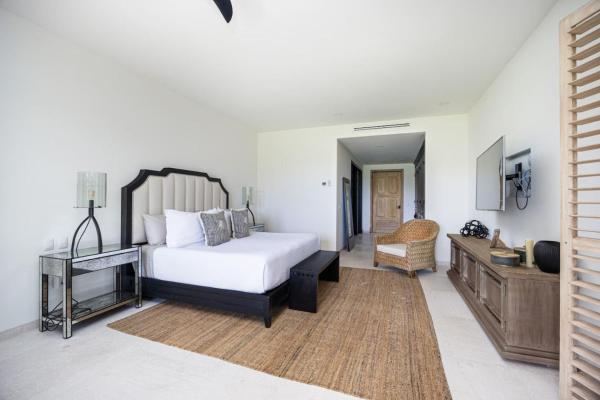 Luxury Ground-floor Condo 3 Bed 4 And Half Bath - Punta Mita