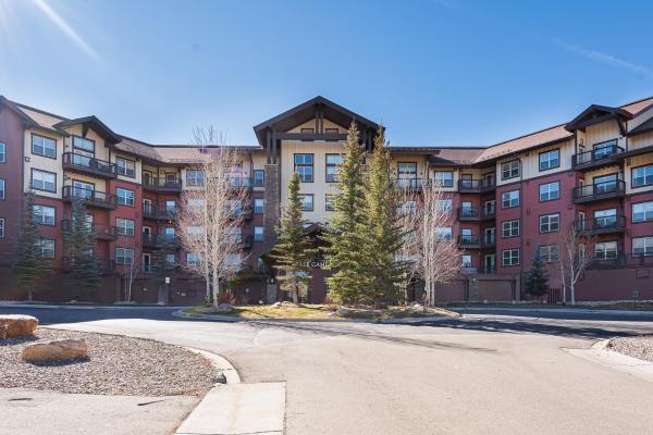 Base Camp Ski Slope Views Granby Ranch - Granby, CO
