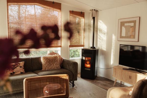 Boshuisje Met Kachel "Huisje Van Loof" Op De Veluwe - Nunspeet