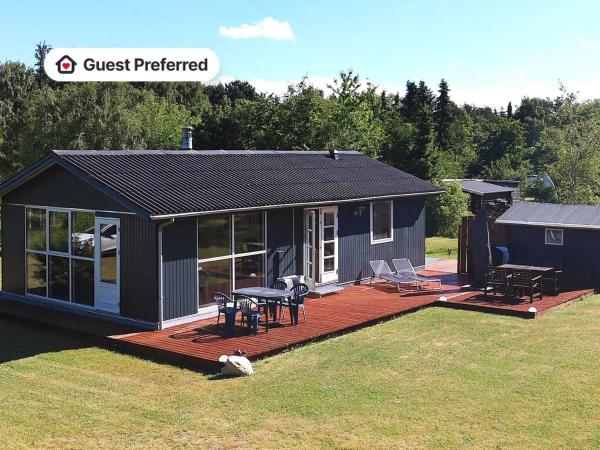 6 Person Holiday Home In Nibe-by Traum - Dinamarca