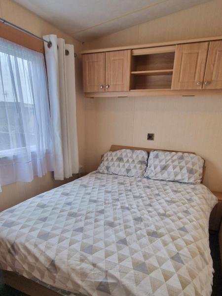 Ocean Breeze Retreat, West Sands Holiday Park - Pagham