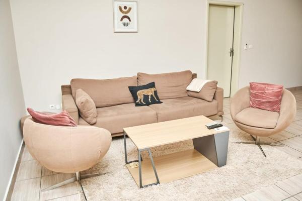 Le 4ème Ciel Appart Cosy Et ÉQuipé Wifi 2tv - Gabon