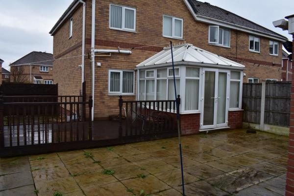 Liverpool Redwood House - Liverpool