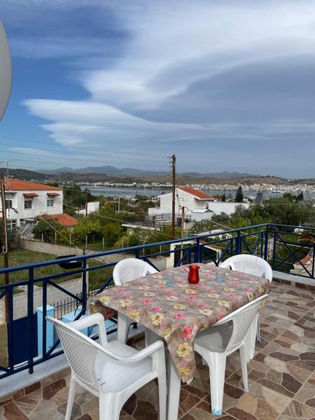 Maria's Beach Escape Salamina - Элевсин