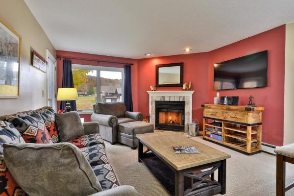 Pico Mountain Condo F106 Pico Mountain Getaway Condo - Rutland, VT