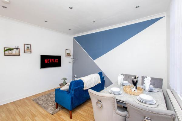 Cliffton House, Sleeps 5, Parking,netflix, Wifi, Only 6 Min To City - Leeds