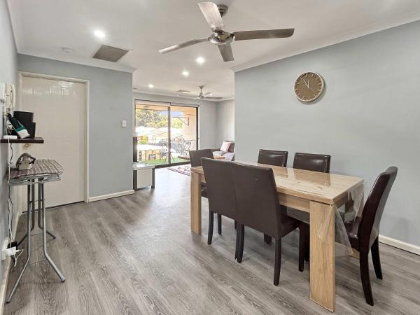 Relaxing Bentley Stay With Pool Access - Perth