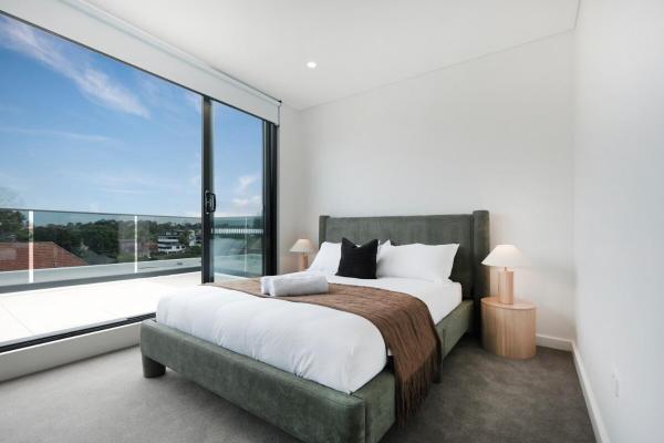 Lux 3-br Penthouse In Burwood 2 Free Parking - Ryde