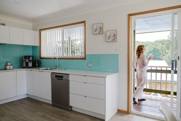 Paradise Lake - South Coast