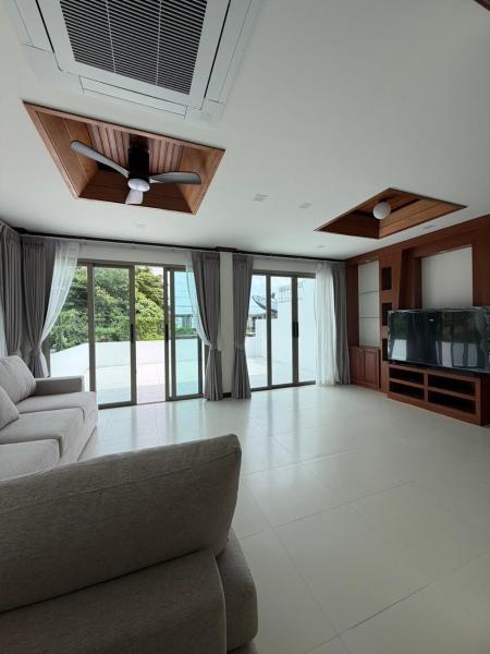 Cozy Siray Phuket 3-floor Seaview Family Home - Phuket district, Thailand