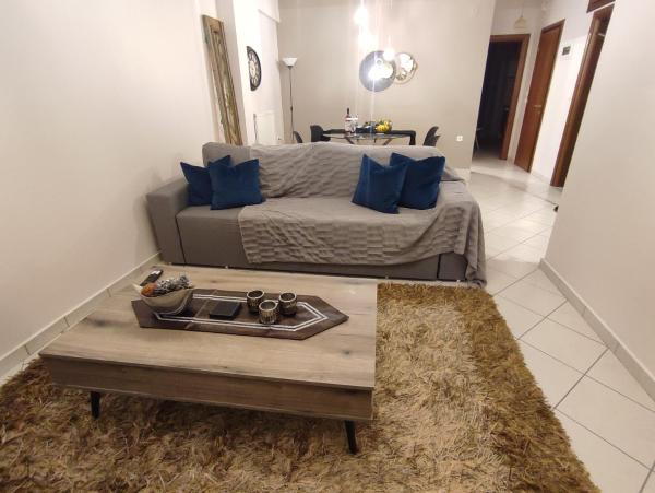 George's Family House - Ларисса